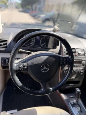 Dzeltens Mercedes-Benz A 200 2005 Kauņa, ar dzinēja tilpumu 2.04 L un nobraukumu 215 tūkst. km par 1250 €, foto 23 vietnē AUTOMOTO.COM.LV