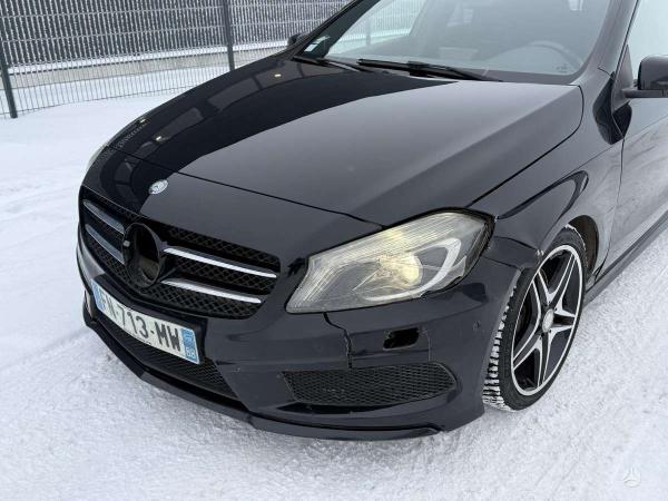 Black Mercedes-Benz a-220 2013 in Kaunas, with an engine capacity of 2.20 L and mileage of 252 thousand km for 6900 €, photo 5 on AUTOMOTO.COM.LV