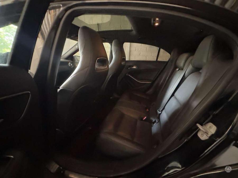 Melns Mercedes-Benz a-220 2013 Naujoji Akmenė, ar dzinēja tilpumu 2.10 L un nobraukumu 222 tūkst. km par 6500 €, foto 9 vietnē AUTOMOTO.COM.LV