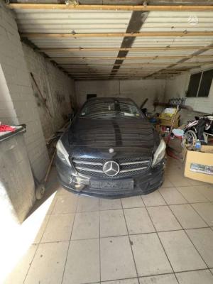 Melns Mercedes-Benz a-220 2013 Naujoji Akmenė, ar dzinēja tilpumu 2.10 L un nobraukumu 222 tūkst. km par 6500 €, foto 15 vietnē AUTOMOTO.COM.LV