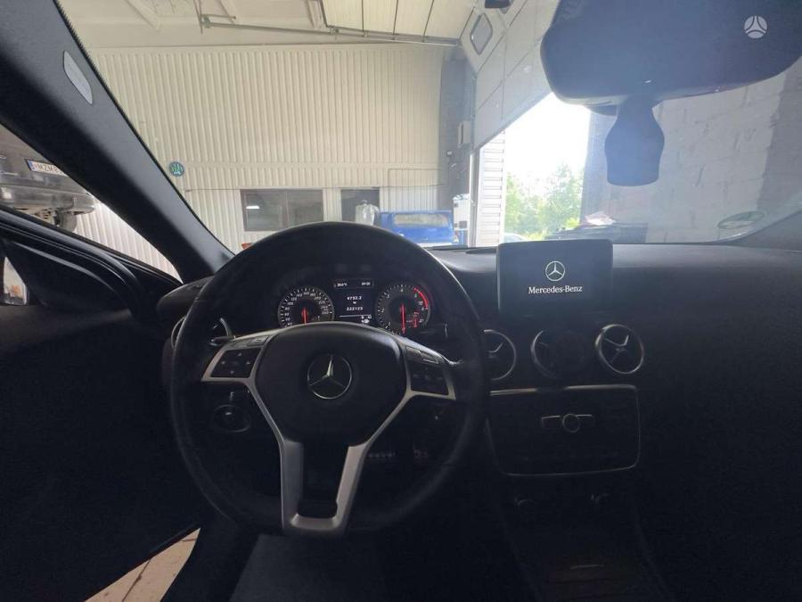 Melns Mercedes-Benz a-220 2013 Naujoji Akmenė, ar dzinēja tilpumu 2.10 L un nobraukumu 222 tūkst. km par 6500 €, foto 17 vietnē AUTOMOTO.COM.LV