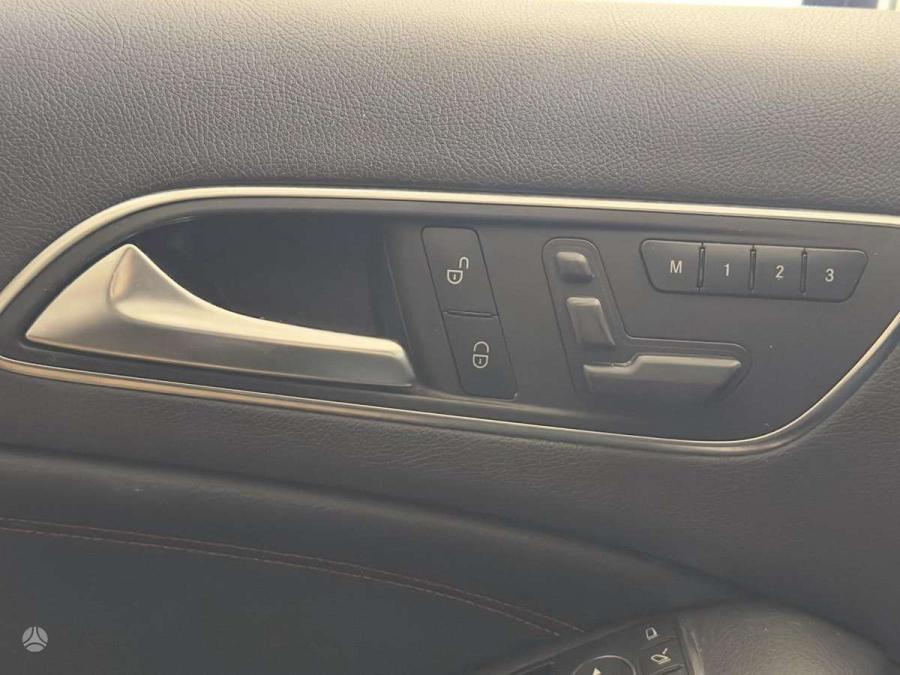Melns Mercedes-Benz a-220 2013 Naujoji Akmenė, ar dzinēja tilpumu 2.10 L un nobraukumu 222 tūkst. km par 6500 €, foto 18 vietnē AUTOMOTO.COM.LV