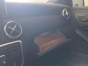 Melns Mercedes-Benz a-220 2013 Naujoji Akmenė, ar dzinēja tilpumu 2.10 L un nobraukumu 222 tūkst. km par 6500 €, foto 19 vietnē AUTOMOTO.COM.LV
