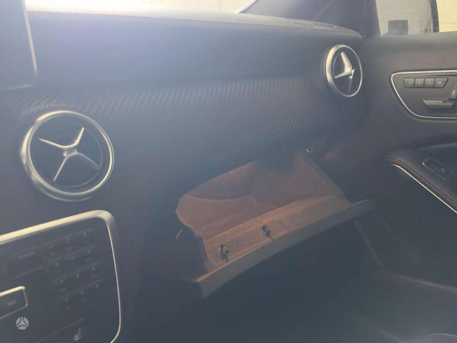 Melns Mercedes-Benz a-220 2013 Naujoji Akmenė, ar dzinēja tilpumu 2.10 L un nobraukumu 222 tūkst. km par 6500 €, foto 19 vietnē AUTOMOTO.COM.LV