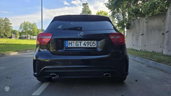 Melns Mercedes-Benz a-220 2013 Jurbarkas, ar dzinēja tilpumu 2.10 L un nobraukumu 222 tūkst. km par 7900 €, foto 6 vietnē AUTOMOTO.COM.LV