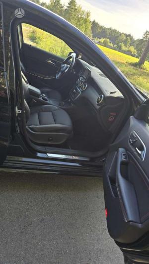 Melns Mercedes-Benz a-220 2013 Jurbarkas, ar dzinēja tilpumu 2.10 L un nobraukumu 222 tūkst. km par 7900 €, foto 10 vietnē AUTOMOTO.COM.LV