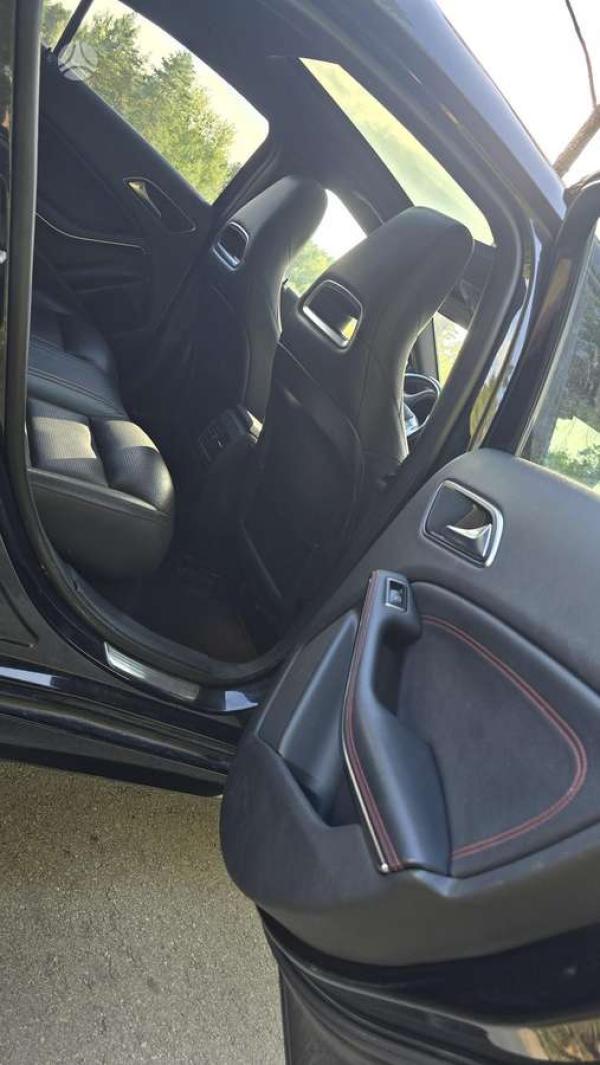 Melns Mercedes-Benz a-220 2013 Jurbarkas, ar dzinēja tilpumu 2.10 L un nobraukumu 222 tūkst. km par 7900 €, foto 11 vietnē AUTOMOTO.COM.LV