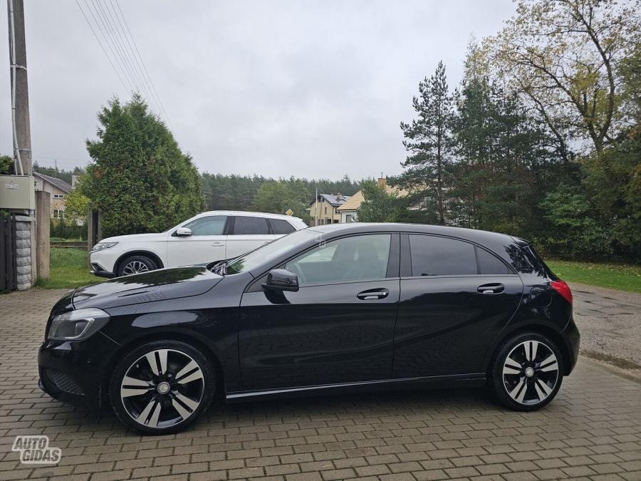 Black Mercedes-Benz a-220 2014 in Ukmerge, with an engine capacity of 2.20 L and mileage of 329 thousand km for 7500 €, photo 11 on AUTOMOTO.COM.LV