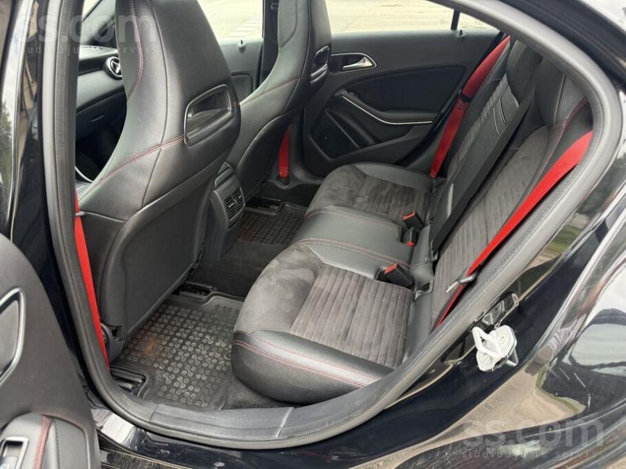 Melns Mercedes-Benz a-220 2015 Ogre, ar dzinēja tilpumu 2.20 L un nobraukumu 241 tūkst. km par 12999 €, foto 12 vietnē AUTOMOTO.COM.LV