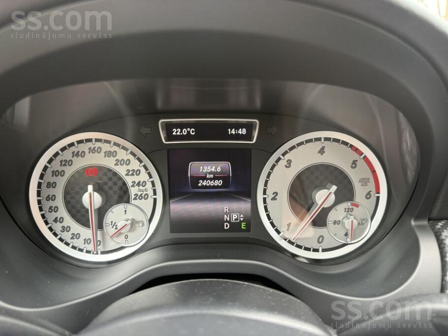 Melns Mercedes-Benz a-220 2015 Ogre, ar dzinēja tilpumu 2.20 L un nobraukumu 241 tūkst. km par 12999 €, foto 17 vietnē AUTOMOTO.COM.LV