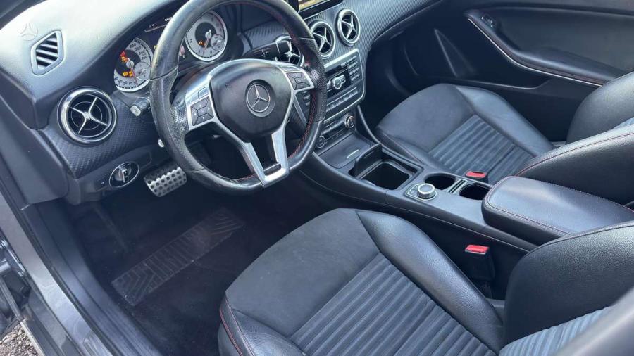Pelēks Mercedes-Benz a-220 2014 Jonava, ar dzinēja tilpumu 2.14 L un nobraukumu 243 tūkst. km par 5800 €, foto 18 vietnē AUTOMOTO.COM.LV