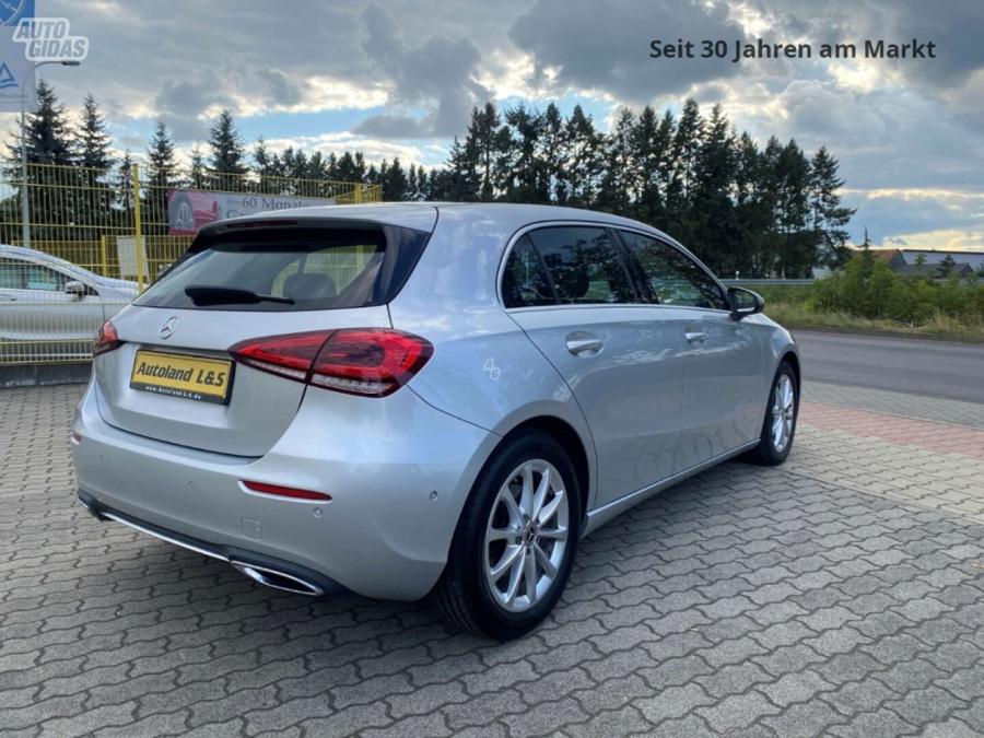 Pelēks Mercedes-Benz a-220 2020 Kauņa, ar dzinēja tilpumu 2.00 L un nobraukumu 90 tūkst. km par 24965 €, foto 3 vietnē AUTOMOTO.COM.LV