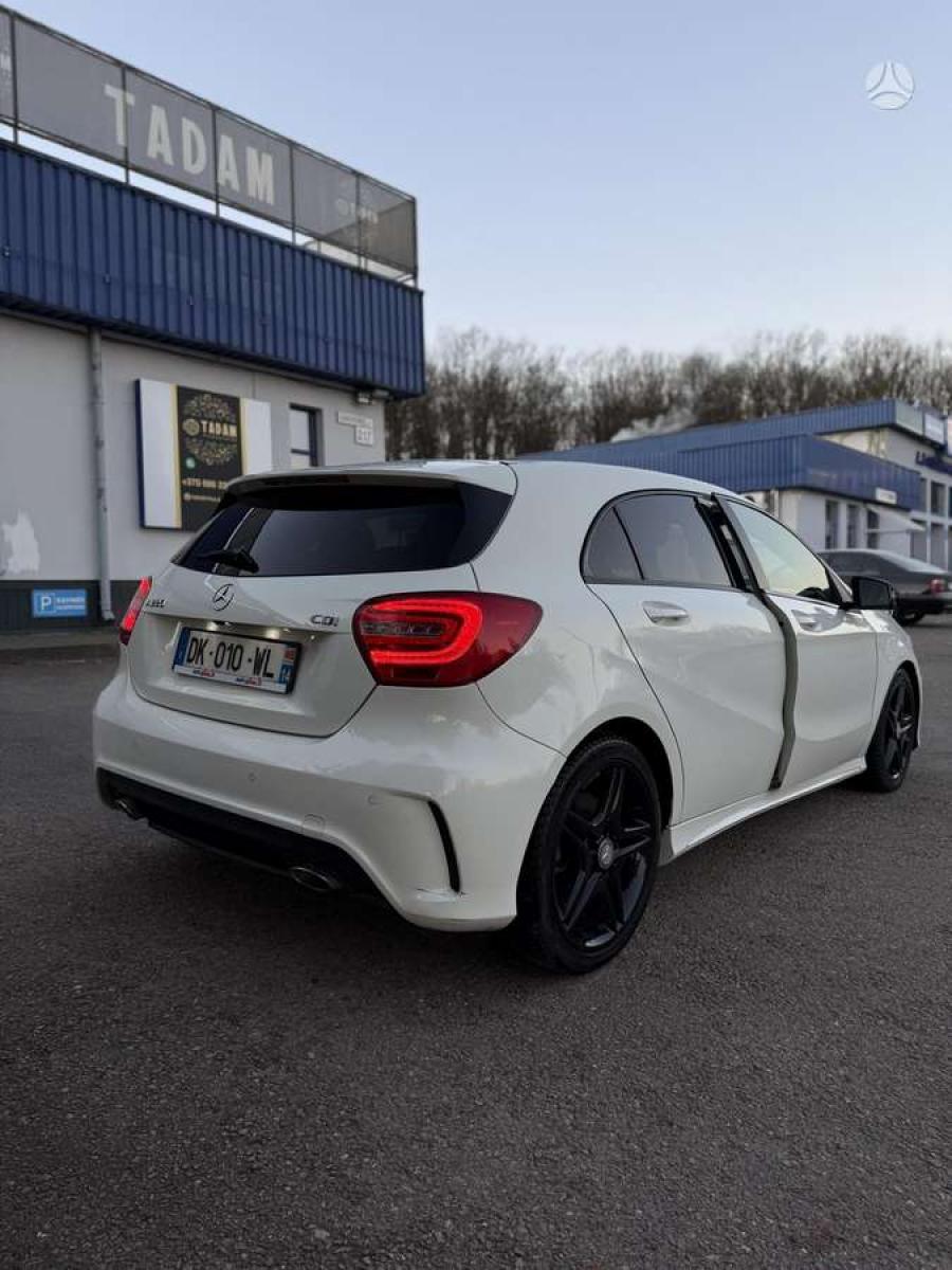 White Mercedes-Benz a-220 2014 in Vilnius, with an engine capacity of 2.14 L and mileage of 176 thousand km for 11200 €, photo 5 on AUTOMOTO.COM.LV
