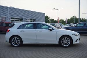 Balts Mercedes-Benz a-220 2019 Kauņa, ar dzinēja tilpumu 2.00 L un nobraukumu 26 tūkst. km par 28529 €, foto 5 vietnē AUTOMOTO.COM.LV