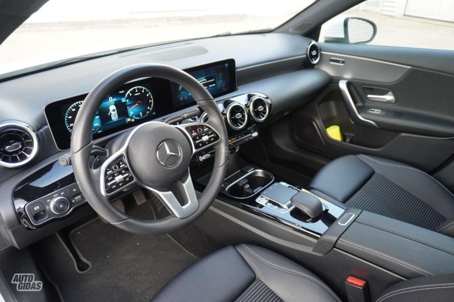Balts Mercedes-Benz a-220 2019 Kauņa, ar dzinēja tilpumu 2.00 L un nobraukumu 26 tūkst. km par 28529 €, foto 9 vietnē AUTOMOTO.COM.LV