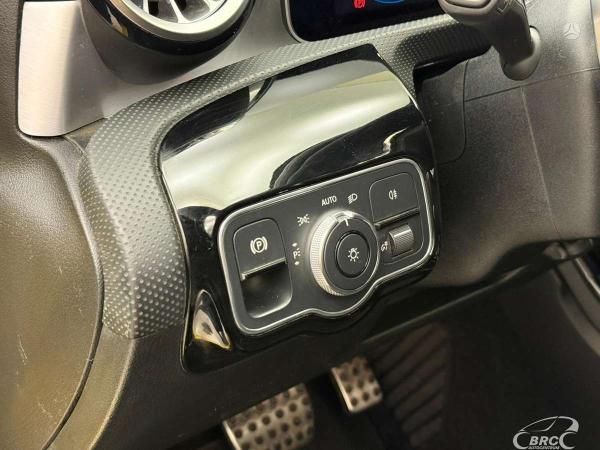 Dzeltens Mercedes-Benz a-220 2019 Viļņa, ar dzinēja tilpumu 1.99 L un nobraukumu 28 tūkst. km par 19900 €, foto 8 vietnē AUTOMOTO.COM.LV