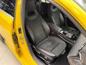 Yellow Mercedes-Benz a-220 2019 in Vilnius, with an engine capacity of 1.99 L and mileage of 28 thousand km for 19900 €, photo 24 on AUTOMOTO.COM.LV