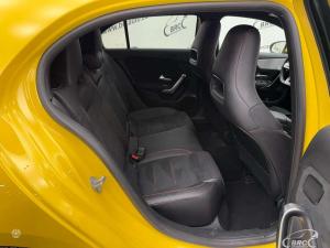 Yellow Mercedes-Benz a-220 2019 in Vilnius, with an engine capacity of 1.99 L and mileage of 28 thousand km for 19900 €, photo 25 on AUTOMOTO.COM.LV