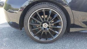 Black Mercedes-Benz a-250 2020 in Kaunas, with an engine capacity of 1.99 L and mileage of 89 thousand km for 24900 €, photo 22 on AUTOMOTO.COM.LV