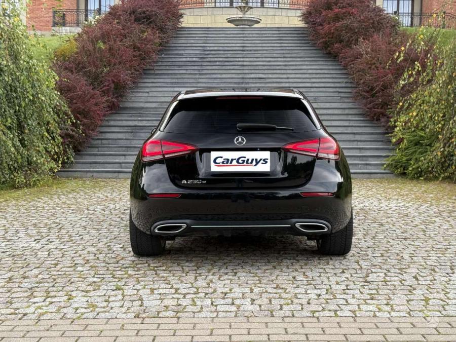 Black Mercedes-Benz a-250 2020 in Vilnius, with an engine capacity of 1.33 L and mileage of 94 thousand km for 16900 €, photo 6 on AUTOMOTO.COM.LV