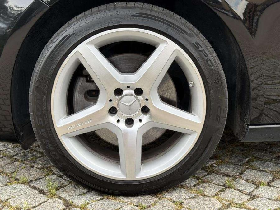 Black Mercedes-Benz a-250 2020 in Vilnius, with an engine capacity of 1.33 L and mileage of 94 thousand km for 16900 €, photo 14 on AUTOMOTO.COM.LV
