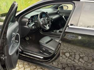 Black Mercedes-Benz a-250 2020 in Vilnius, with an engine capacity of 1.33 L and mileage of 94 thousand km for 16900 €, photo 17 on AUTOMOTO.COM.LV