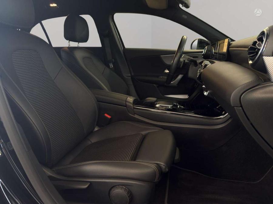 Melns Mercedes-Benz a-250 2021 Kauņa, ar dzinēja tilpumu 1.30 L un nobraukumu 45 tūkst. km par 22999 €, foto 9 vietnē AUTOMOTO.COM.LV