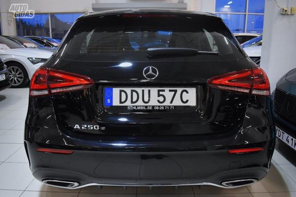 Melns Mercedes-Benz a-250 2022 Kauņa, ar dzinēja tilpumu 0.00 L un nobraukumu 44 tūkst. km par 30201 €, foto 4 vietnē AUTOMOTO.COM.LV