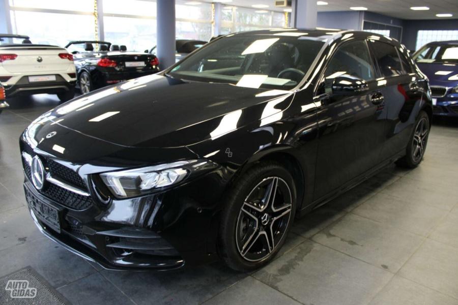 Black Mercedes-Benz a-250 2020 in Kaunas, with an engine capacity of 1.30 L and mileage of 47 thousand km for 25866 €, photo 3 on AUTOMOTO.COM.LV