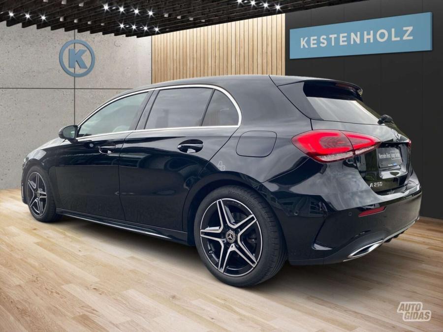 Melns Mercedes-Benz a-250 2022 Kauņa, ar dzinēja tilpumu 2.00 L un nobraukumu 72 tūkst. km par 33104 €, foto 4 vietnē AUTOMOTO.COM.LV