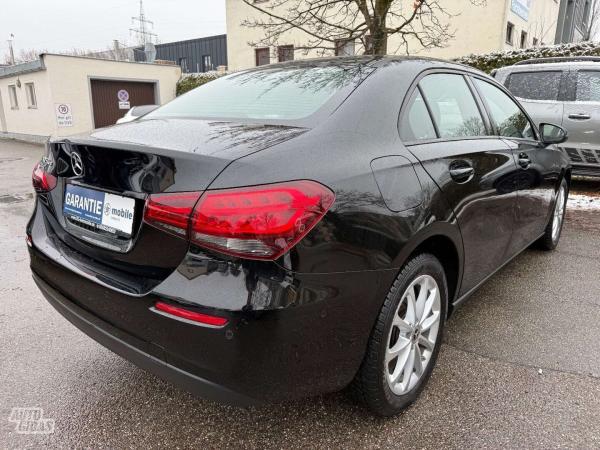 Black Mercedes-Benz a-250 2022 in Kaunas, with an engine capacity of 1.30 L and mileage of 38 thousand km for 24735 €, photo 4 on AUTOMOTO.COM.LV