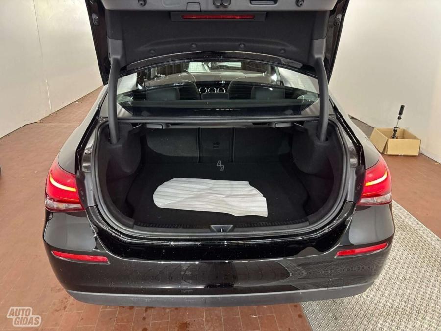 Черный Мерседес A 250 2022 в Каунас, объемом двигателя 1.30 л и пробегом 52 тыс. км за 26295 €, фото 12 на AUTOMOTO.COM.LV