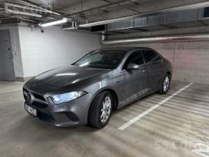 Pelēks Mercedes-Benz a-250 2020 Tallina, ar dzinēja tilpumu 1.30 L un nobraukumu 107 tūkst. km par 20000 €, foto 4 vietnē AUTOMOTO.COM.LV