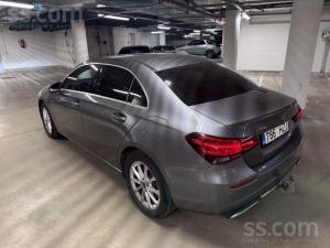 Pelēks Mercedes-Benz a-250 2020 Tallina, ar dzinēja tilpumu 1.30 L un nobraukumu 107 tūkst. km par 20000 €, foto 13 vietnē AUTOMOTO.COM.LV