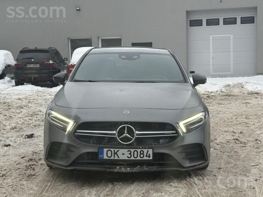 Серый Мерседес A 35 AMG 2019 в Рига, объемом двигателя 2.00 л и пробегом 97 тыс. км за 22900 €, фото 3 на AUTOMOTO.COM.LV