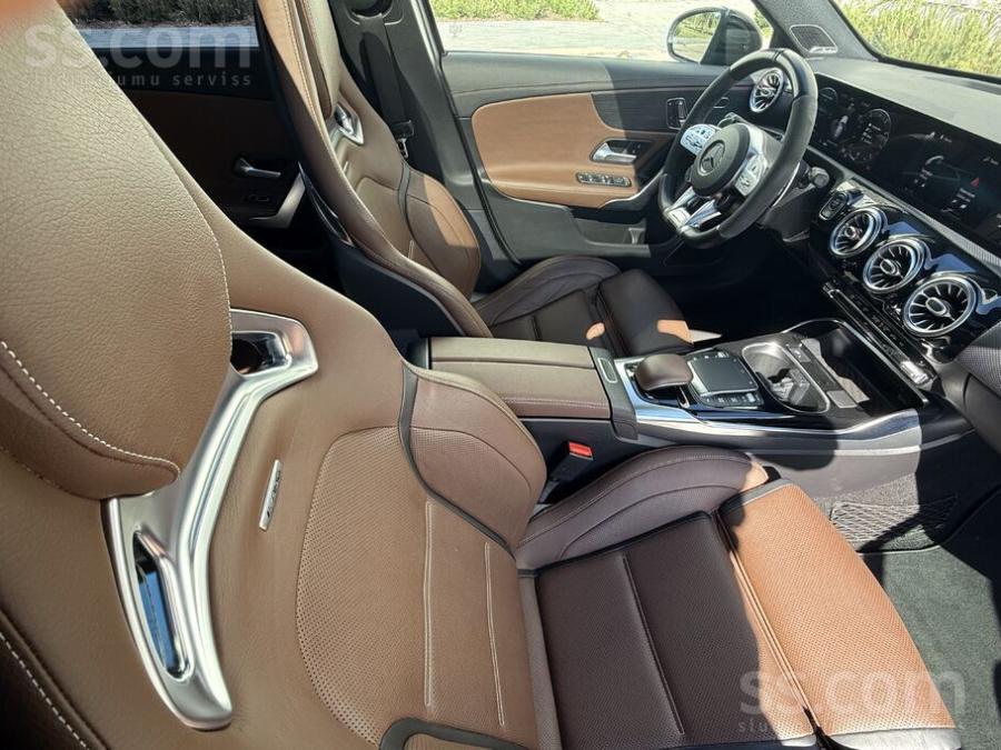 Pelēks Mercedes-Benz A 35 AMG 2019 Rīga, ar dzinēja tilpumu 2.00 L un nobraukumu 101 tūkst. km par 25900 €, foto 9 vietnē AUTOMOTO.COM.LV
