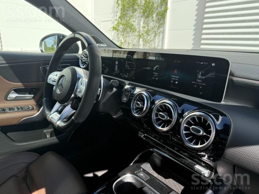 Серый Мерседес A 35 AMG 2019 в Рига, объемом двигателя 2.00 л и пробегом 101 тыс. км за 25900 €, фото 11 на AUTOMOTO.COM.LV