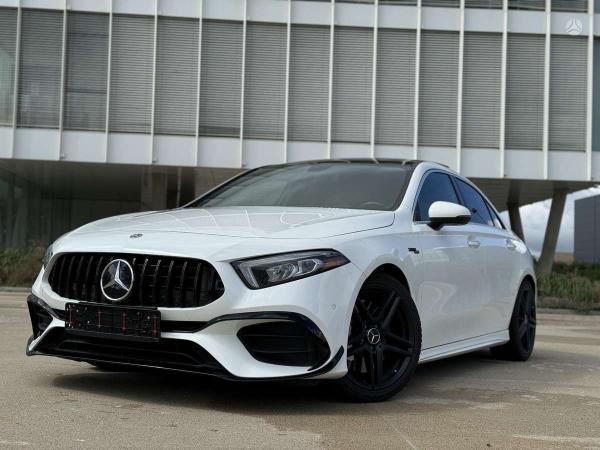 White Mercedes-Benz A 35 AMG 2020 in Vilnius, with an engine capacity of 2.00 L and mileage of 74 thousand km for 28990 €, photo 2 on AUTOMOTO.COM.LV