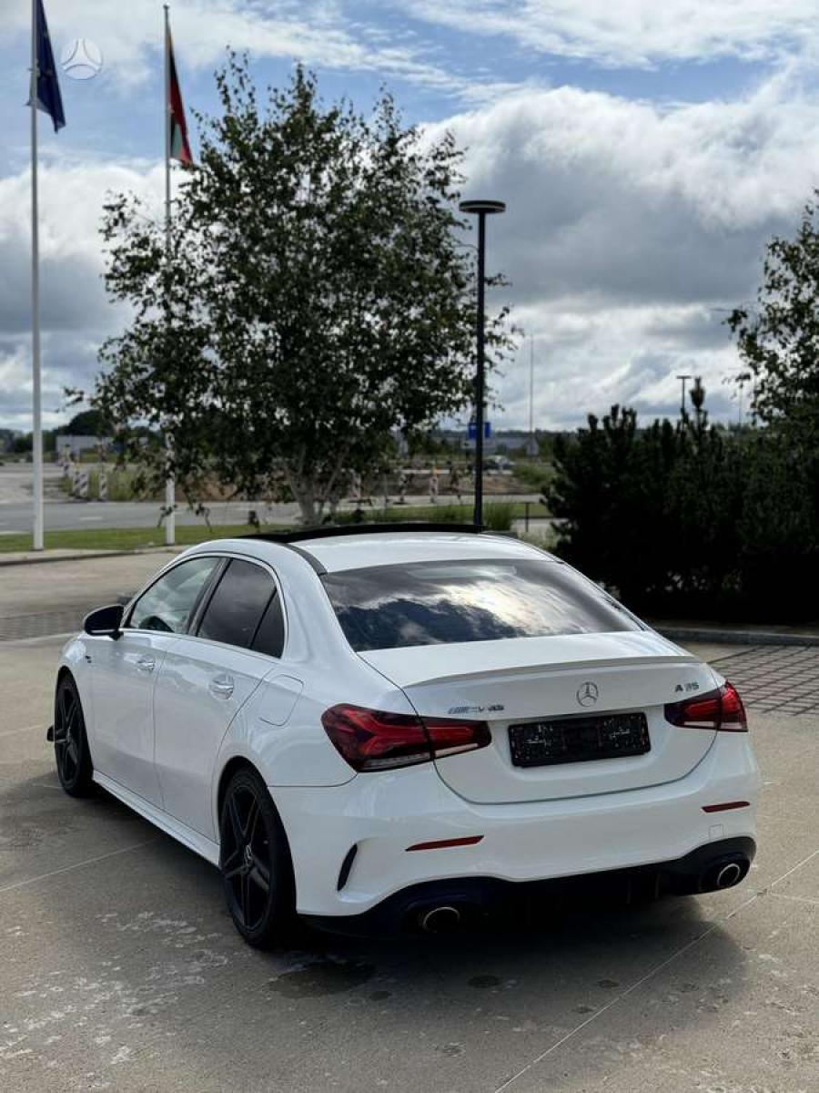 White Mercedes-Benz A 35 AMG 2020 in Vilnius, with an engine capacity of 2.00 L and mileage of 74 thousand km for 28990 €, photo 6 on AUTOMOTO.COM.LV