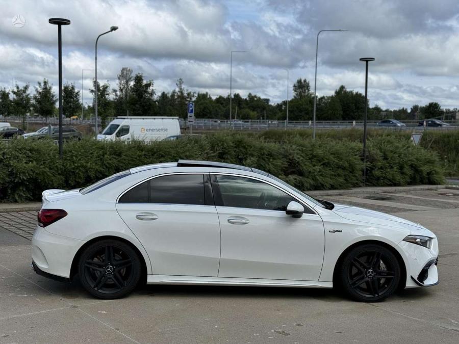 White Mercedes-Benz A 35 AMG 2020 in Vilnius, with an engine capacity of 2.00 L and mileage of 74 thousand km for 28990 €, photo 10 on AUTOMOTO.COM.LV