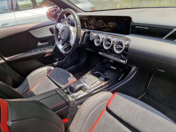 Белый Мерседес A 35 AMG 2022 в Каунас, объемом двигателя 2.00 л и пробегом 90 тыс. км за 19750 €, фото 10 на AUTOMOTO.COM.LV
