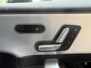 Белый Мерседес A 35 AMG 2022 в Каунас, объемом двигателя 2.00 л и пробегом 90 тыс. км за 19750 €, фото 14 на AUTOMOTO.COM.LV