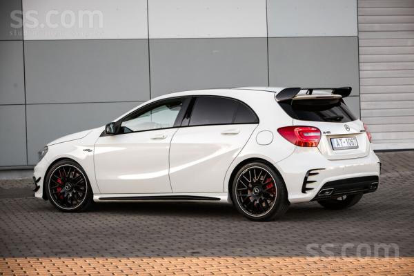 White Mercedes-Benz A 45 AMG 2014 in Riga, with an engine capacity of 2.00 L and mileage of 0 thousand km for 21900 €, photo 10 on AUTOMOTO.COM.LV
