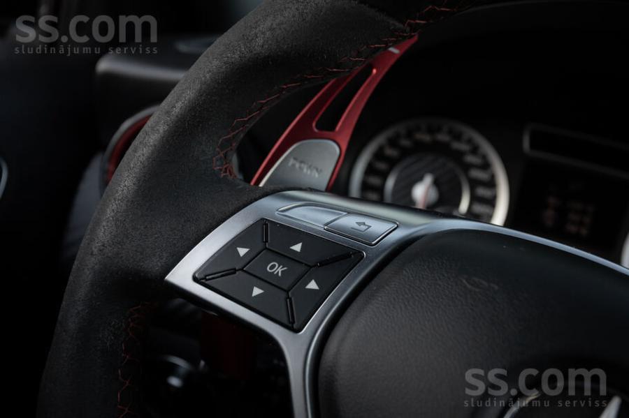 Balts Mercedes-Benz A 45 AMG 2014 Rīga, ar dzinēja tilpumu 2.00 L un nobraukumu 0 tūkst. km par 19900 €, foto 36 vietnē AUTOMOTO.COM.LV