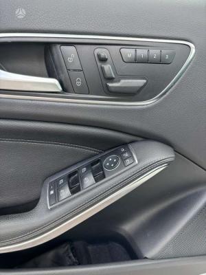 Balts Mercedes-Benz A 45 AMG 2014 Viļņa, ar dzinēja tilpumu 1.99 L un nobraukumu 188 tūkst. km par 15000 €, foto 16 vietnē AUTOMOTO.COM.LV