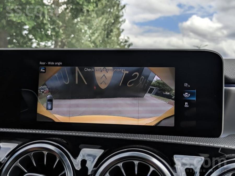 Yellow Mercedes-Benz A 45 AMG 2020 in Tukums, with an engine capacity of 2.00 L and mileage of 106 thousand km for 34990 €, photo 13 on AUTOMOTO.COM.LV