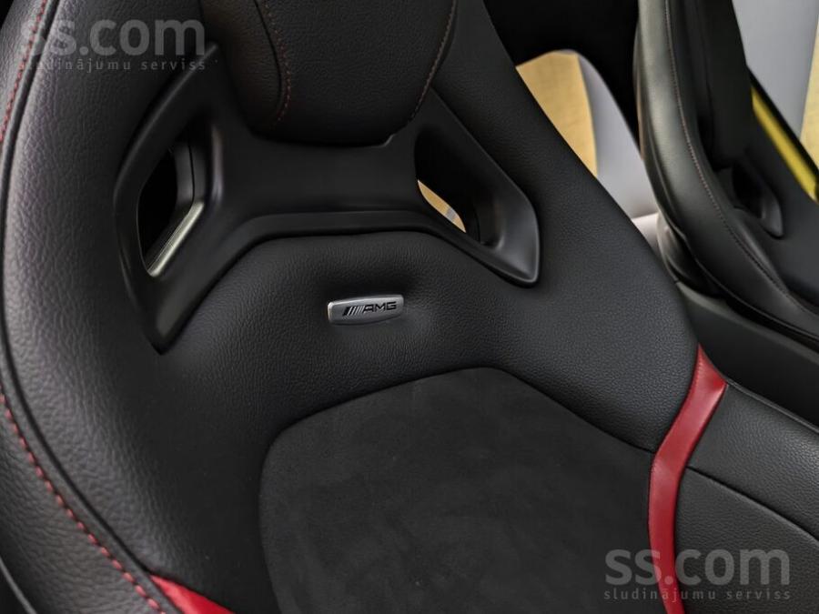 Yellow Mercedes-Benz A 45 AMG 2020 in Tukums, with an engine capacity of 2.00 L and mileage of 106 thousand km for 34990 €, photo 22 on AUTOMOTO.COM.LV
