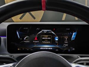 Желтый Мерседес A 45 AMГ 2020 в Тукумс, объемом двигателя 1.99 л и пробегом 106 тыс. км за 34990 €, фото 20 на AUTOMOTO.COM.LV