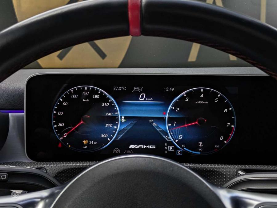 Желтый Мерседес A 45 AMГ 2020 в Тукумс, объемом двигателя 1.99 л и пробегом 106 тыс. км за 34990 €, фото 26 на AUTOMOTO.COM.LV