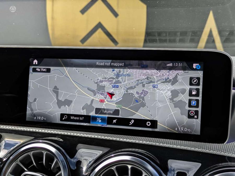 Желтый Мерседес A 45 AMГ 2020 в Тукумс, объемом двигателя 1.99 л и пробегом 106 тыс. км за 34990 €, фото 27 на AUTOMOTO.COM.LV